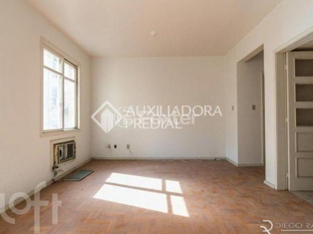 Apartamento, 1 dormitórios, 31 m², em Centro Histórico