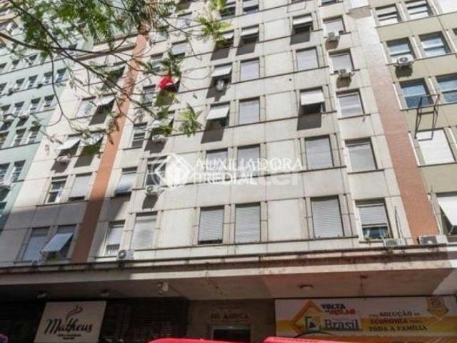 Apartamento, 1 dormitórios, 31.03 m², em Centro Histórico