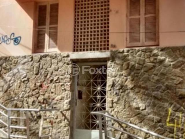 Apartamento, 1 dormitórios, 31.27 m², em Centro Histórico