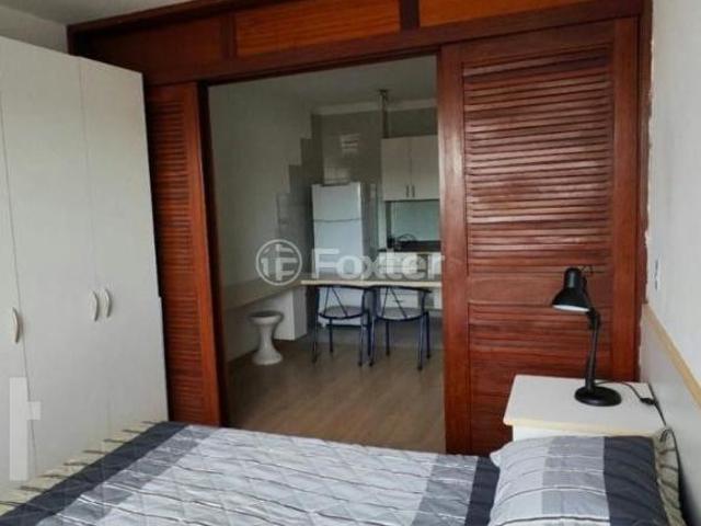 Apartamento, 1 dormitórios, 31.73 m², em Centro Histórico