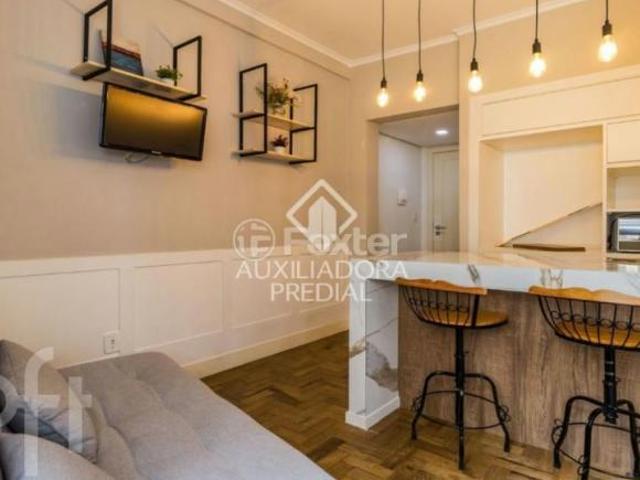Apartamento, 1 dormitórios, 33 m², em Centro Histórico