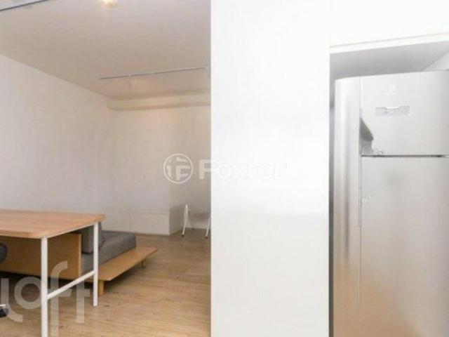 Apartamento, 1 dormitórios, 33.47 m², em Centro Histórico
