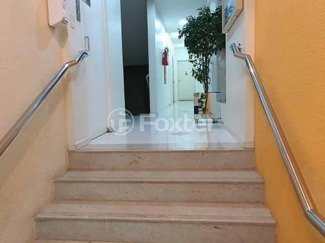 Apartamento, 1 dormitórios, 33.55 m², em Centro Histórico