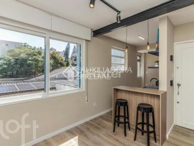 Apartamento, 1 dormitórios, 33.7 m², em Auxiliadora