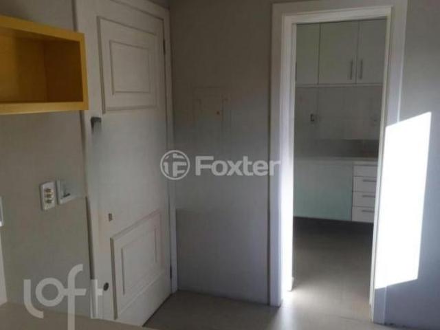 Apartamento, 1 dormitórios, 33.87 m², em Menino Deus