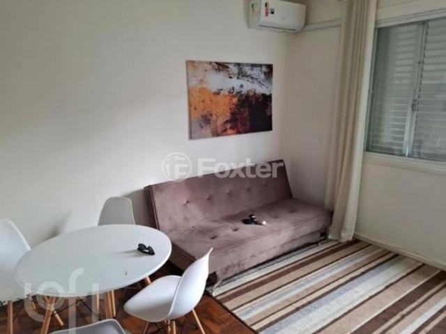 Apartamento, 1 dormitórios, 44 m², em Menino Deus