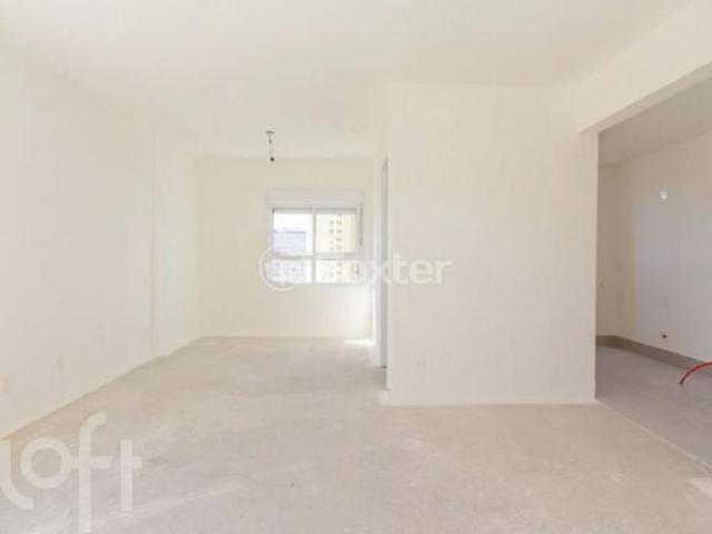 Apartamento, 1 dormitórios, 44 m², em Passo da Areia