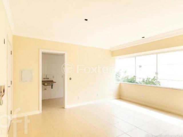 Apartamento, 1 dormitórios, 44.18 m², em Menino Deus