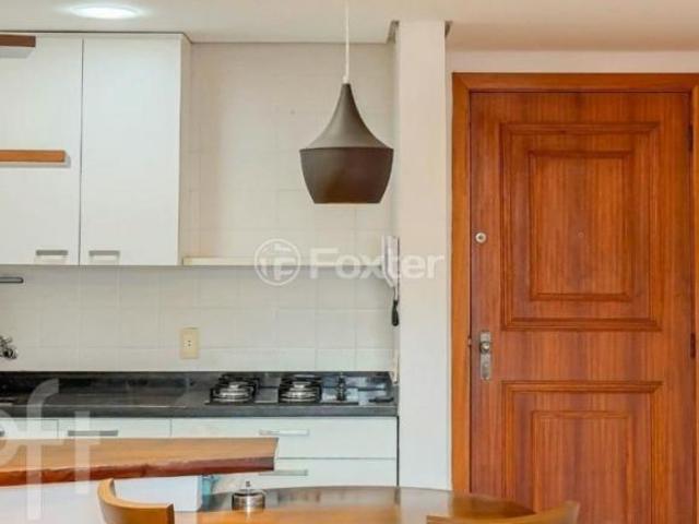 Apartamento, 1 dormitórios, 44.67 m², em Petrópolis