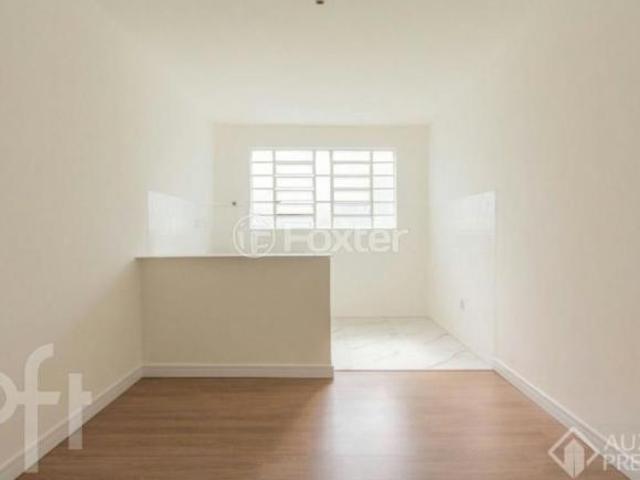 Apartamento, 1 dormitórios, 45.68 m², em Passo da Areia