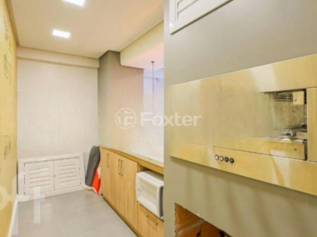 Apartamento, 1 dormitórios, 45.77 m², em Partenon
