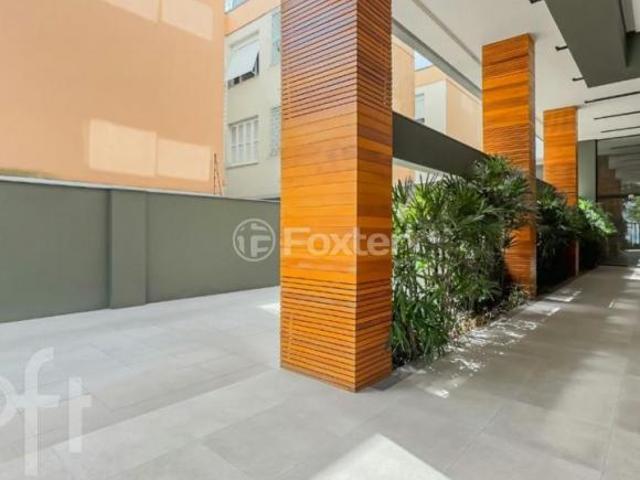 Apartamento, 1 dormitórios, 45.77 m², em Partenon