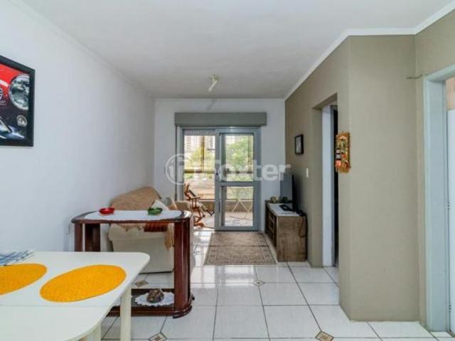 Apartamento, 1 dormitórios, 46 m², em Partenon
