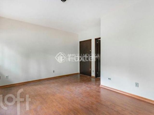 Apartamento, 1 dormitórios, 46 m², em Petrópolis