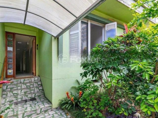 Apartamento, 1 dormitórios, 46.1 m², em Floresta