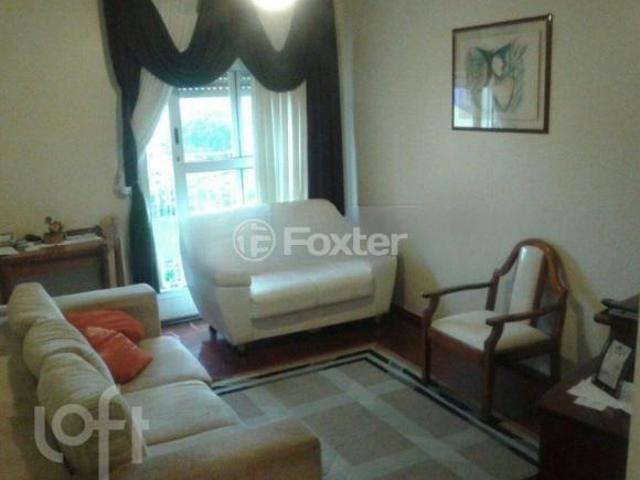 Apartamento, 1 dormitórios, 46.4 m², em Centro