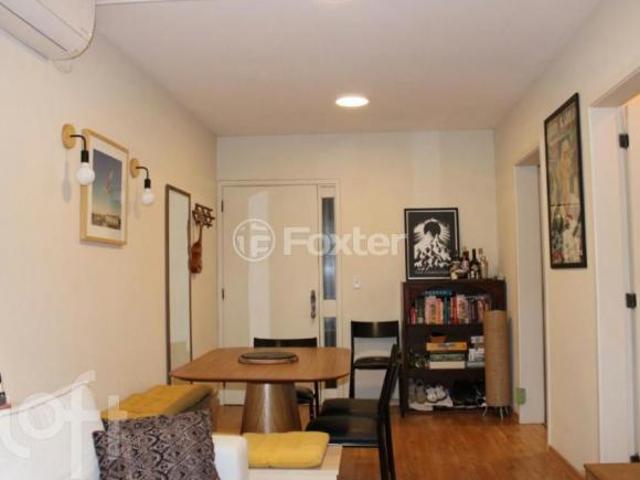 Apartamento, 1 dormitórios, 46.66 m², em Centro Histórico