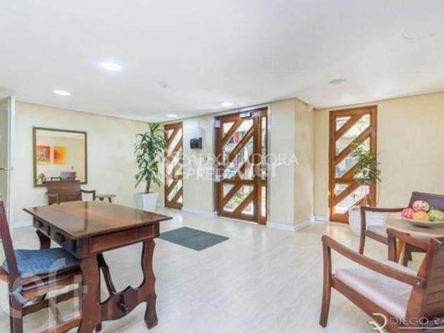 Apartamento, 1 dormitórios, 47 m², em Centro Histórico