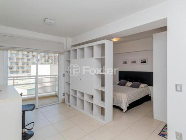 Apartamento, 1 dormitórios, 47 m², em Centro