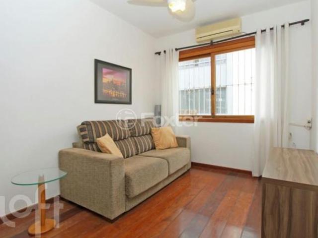 Apartamento, 1 dormitórios, 47.14 m², em Petrópolis