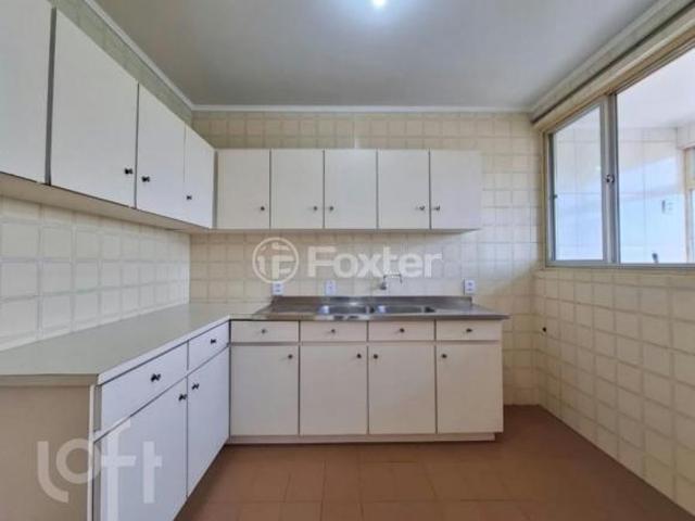 Apartamento, 1 dormitórios, 47.29 m², em Centro