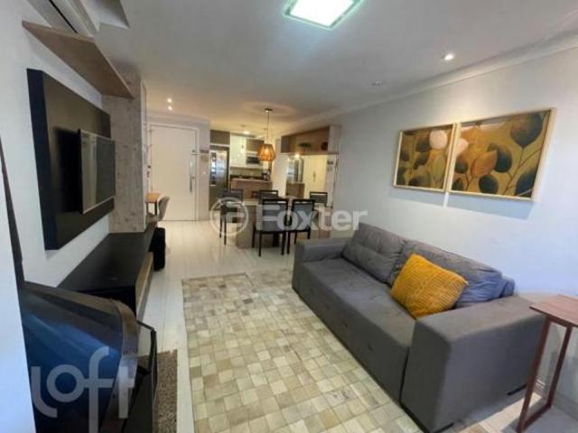 Apartamento, 1 dormitórios, 48.16 m², em Centro