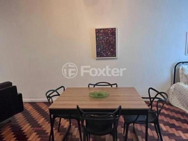 Apartamento, 1 dormitórios, 48.33 m², em Centro Histórico