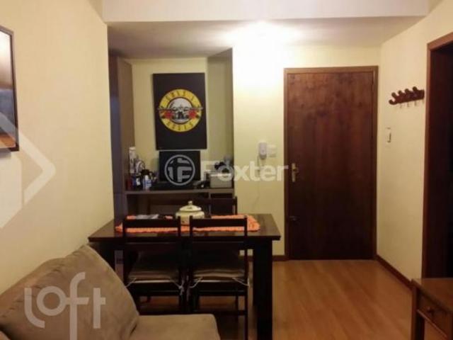 Apartamento, 1 dormitórios, 48.88 m², em Menino Deus