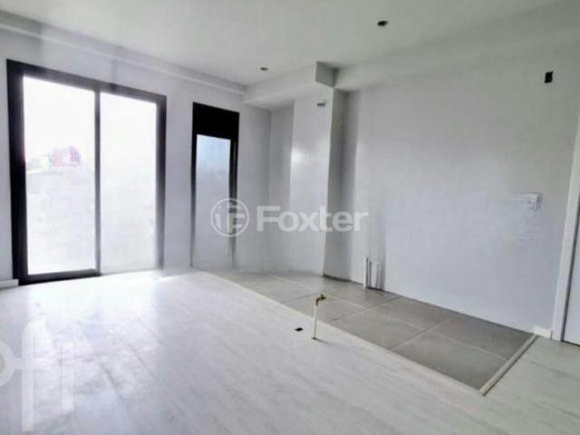 Apartamento, 1 dormitórios, 48.8 m², em Centro