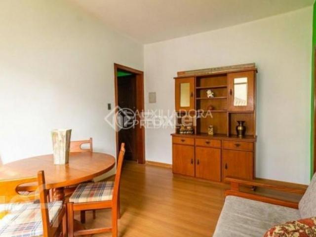Apartamento, 1 dormitórios, 49.78 m², em Menino Deus