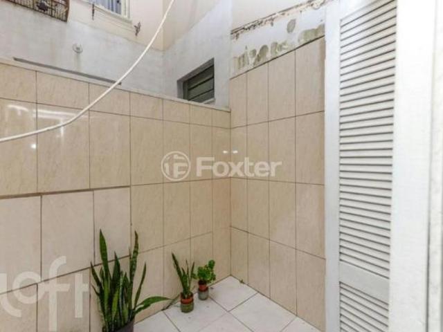 Apartamento, 1 dormitórios, 40 m², em Menino Deus