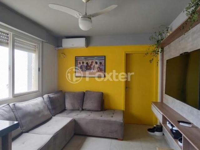 Apartamento, 1 dormitórios, 40 m², em Menino Deus