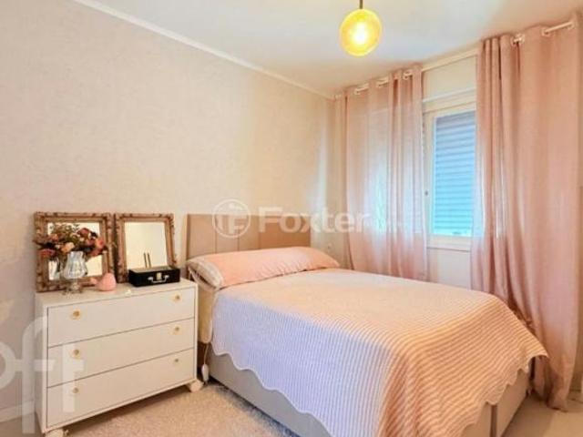 Apartamento, 1 dormitórios, 40 m², em Menino Deus
