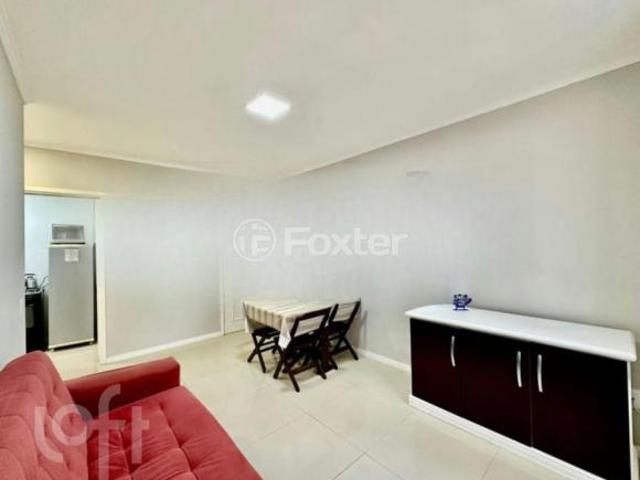 Apartamento, 1 dormitórios, 41 m², em Centro
