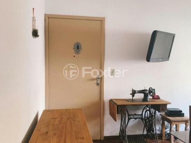 Apartamento, 1 dormitórios, 41.16 m², em Partenon