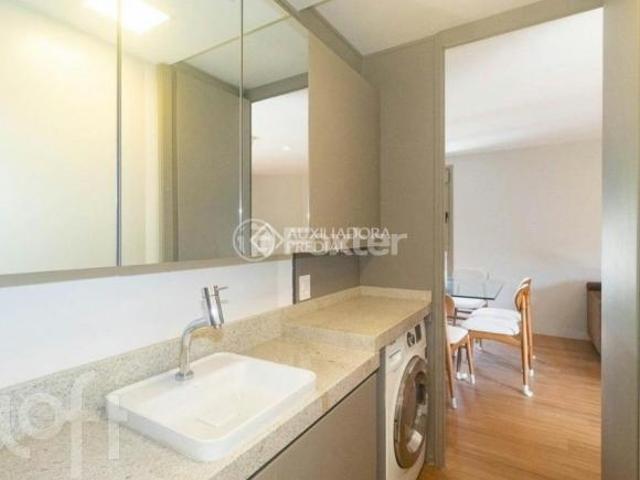 Apartamento, 1 dormitórios, 41.4 m², em Moinhos de Vento