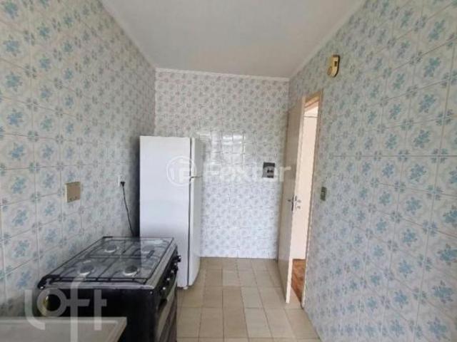 Apartamento, 1 dormitórios, 41.75 m², em Passo da Areia