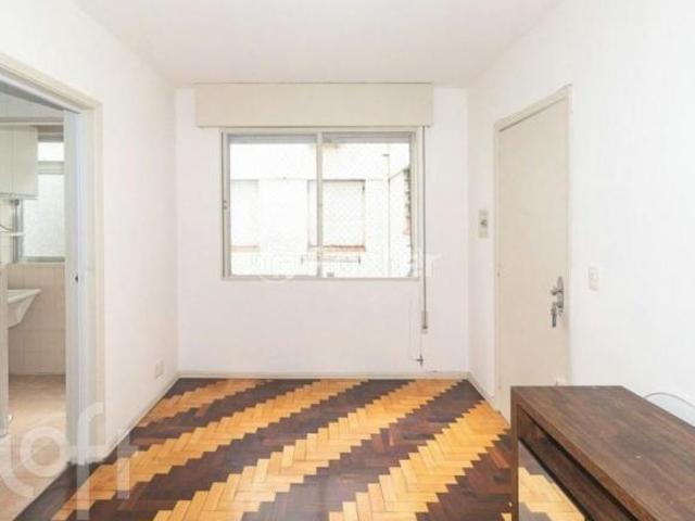 Apartamento, 1 dormitórios, 41.7 m², em Floresta