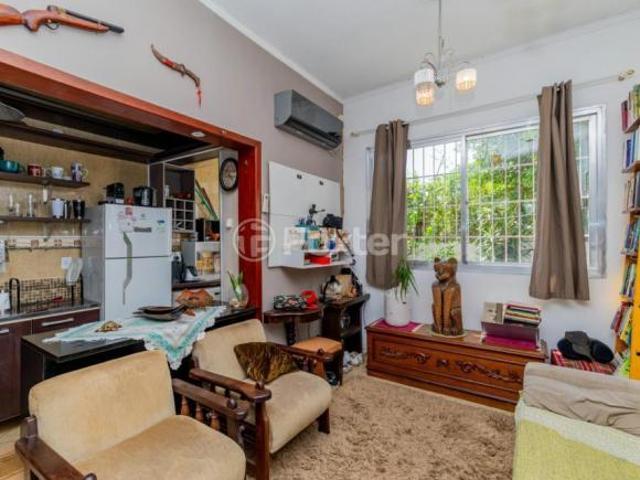 Apartamento, 1 dormitórios, 42 m², em Cristal