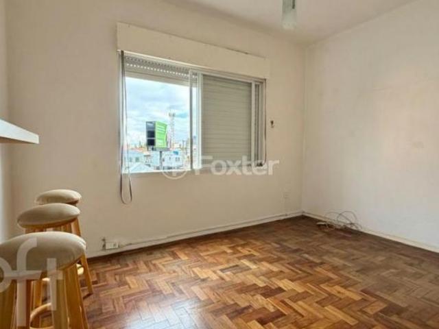 Apartamento, 1 dormitórios, 42 m², em São João