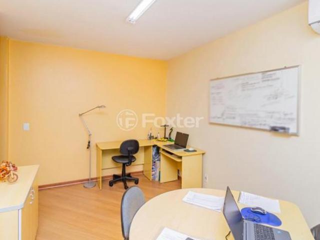 Apartamento, 1 dormitórios, 42.21 m², em Partenon