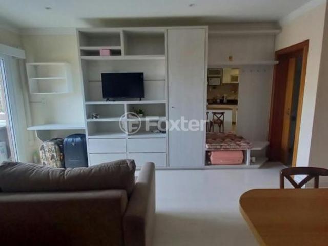 Apartamento, 1 dormitórios, 42.3 m², em Centro