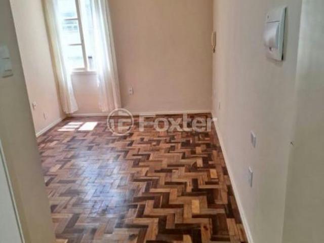 Apartamento, 1 dormitórios, 42.49 m², em Petrópolis