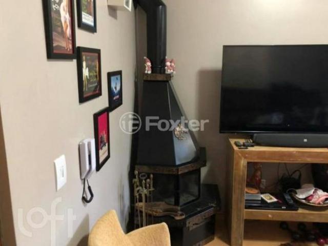 Apartamento, 1 dormitórios, 42.41 m², em Vila Prinstrop