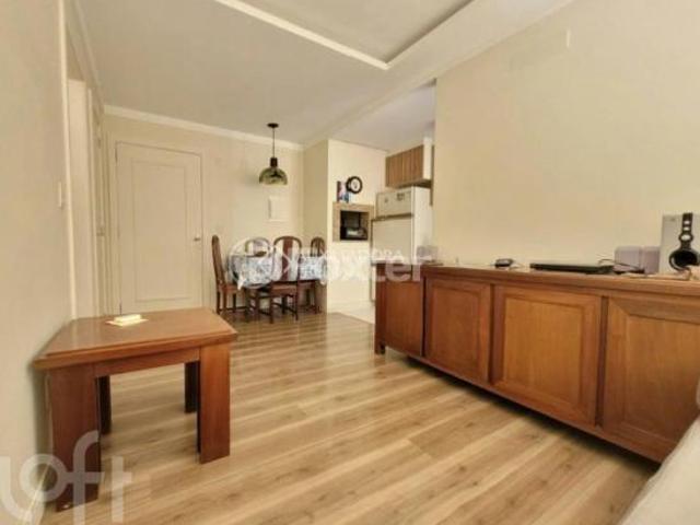 Apartamento, 1 dormitórios, 42.56 m², em Mont Serrat