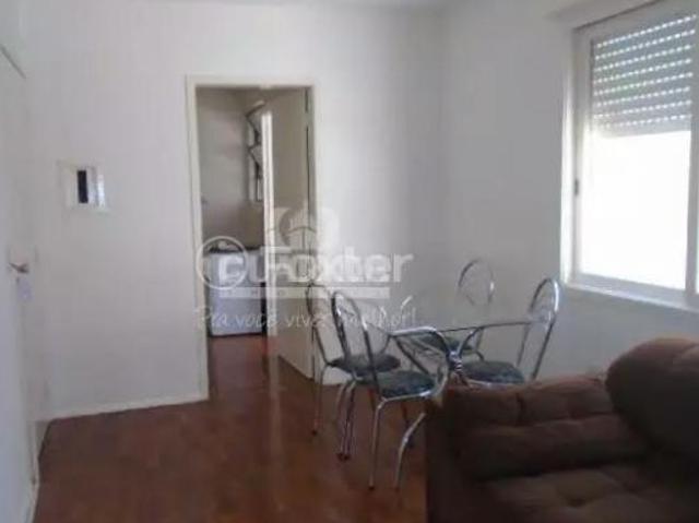 Apartamento, 1 dormitórios, 42.58 m², em Menino Deus