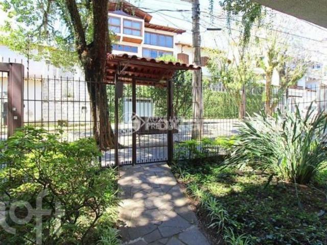 Apartamento, 1 dormitórios, 42.62 m², em Passo da Areia