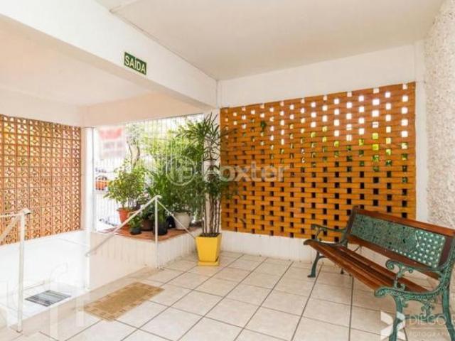 Apartamento, 1 dormitórios, 42.96 m², em Partenon