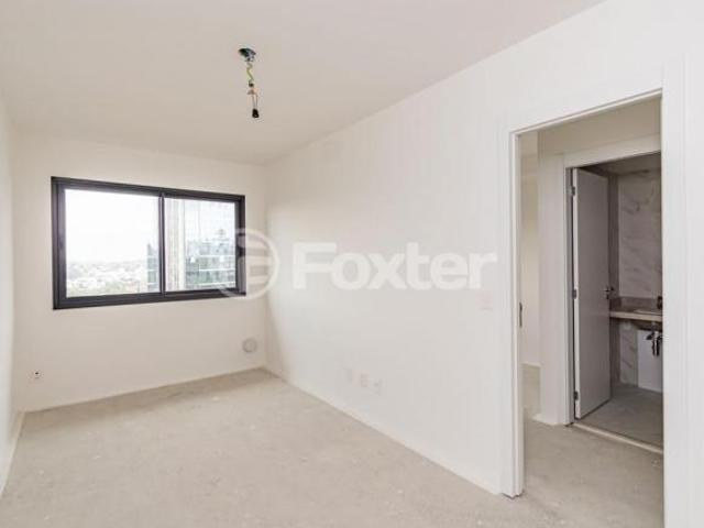 Apartamento, 1 dormitórios, 43 m², em Petrópolis