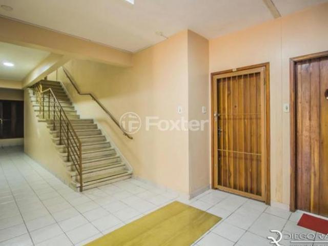 Apartamento, 1 dormitórios, 43.5 m², em Menino Deus